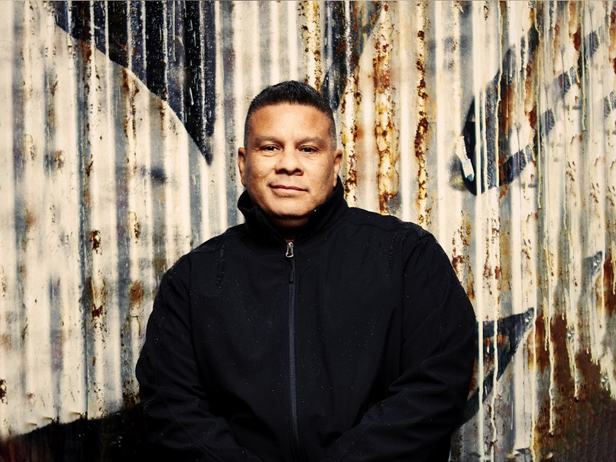 Unique Rides - Apple TV (UK)