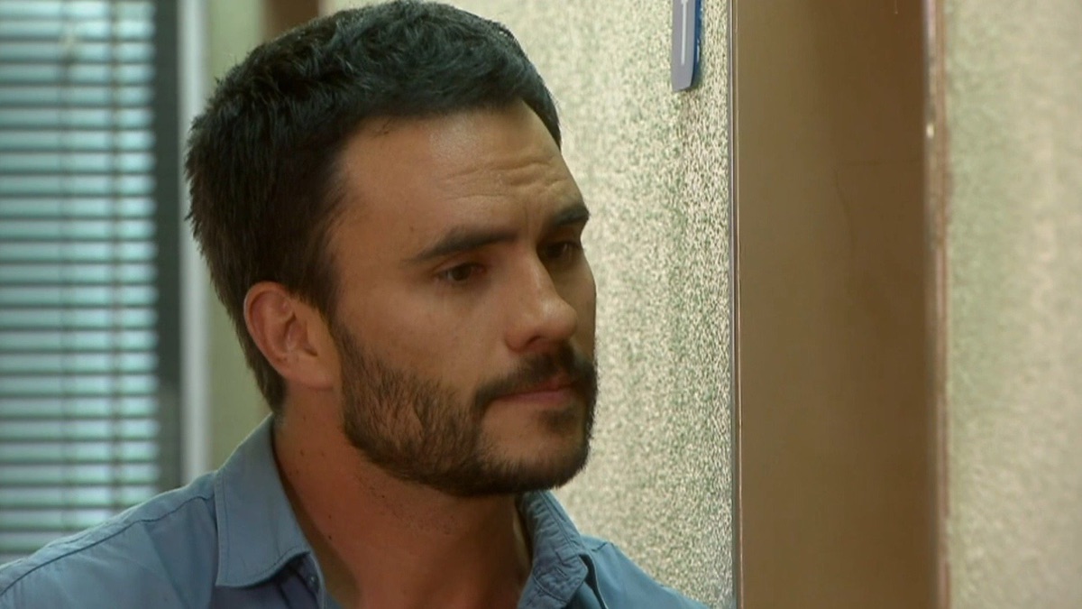 ‎Episode 23 - Lucia's Secrets (Series 1, Episode 23) - Apple TV (ES)