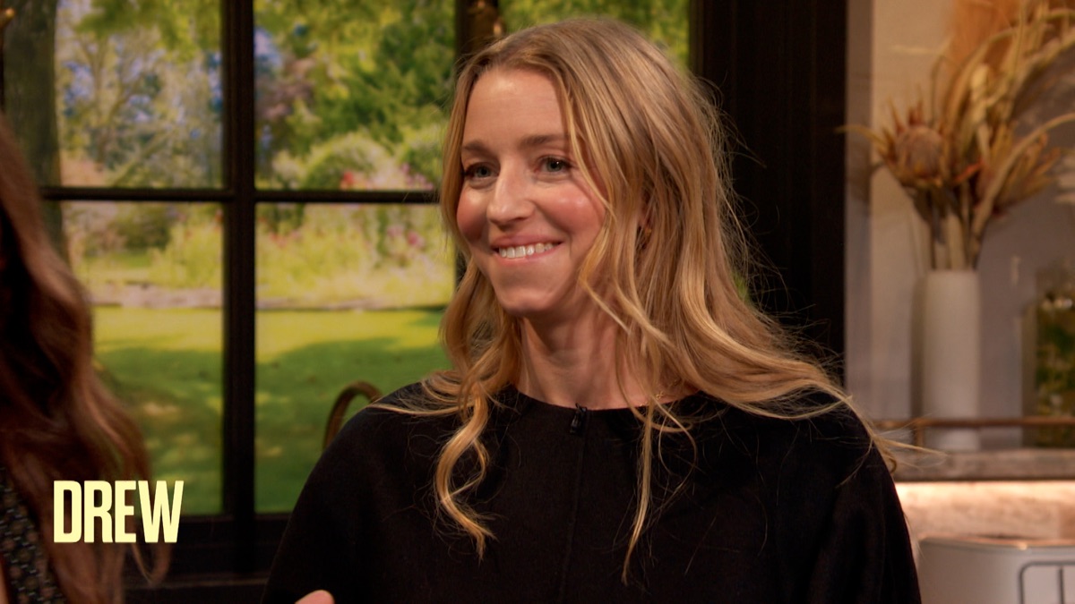 Molly Baz Cooking, Drew's News - The Drew Barrymore Show - Apple TV