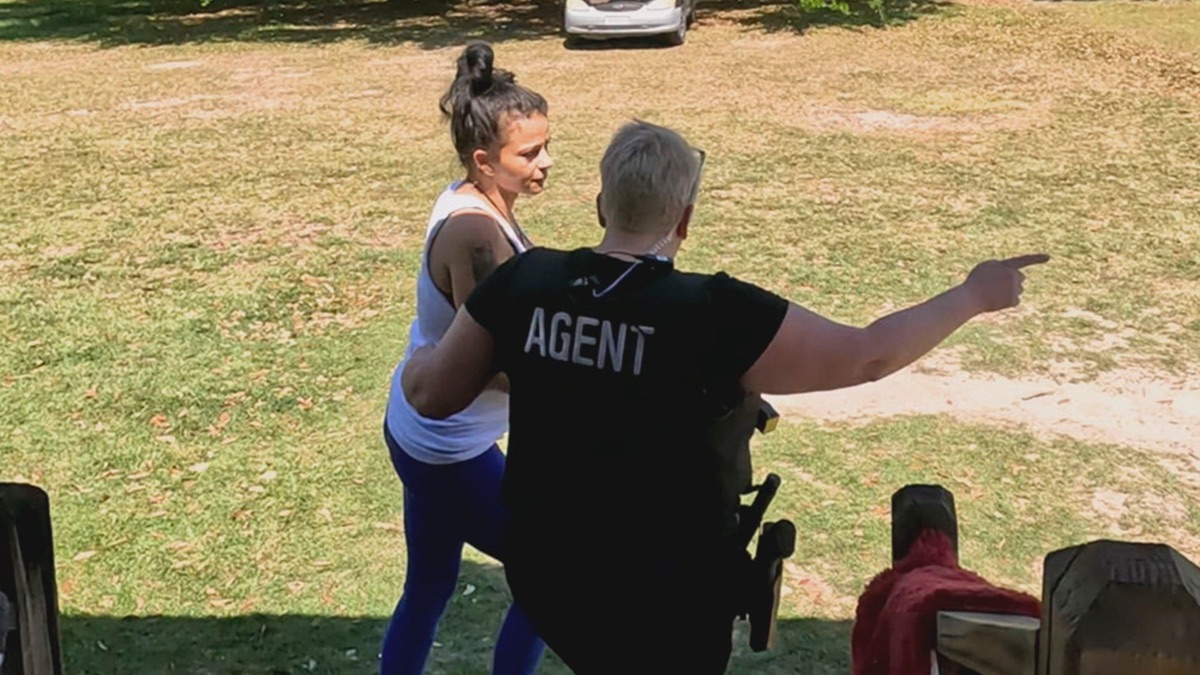 Babies, Baby Mamas and Guns - Bail Jumpers (temporada 1, episodio 3 ...