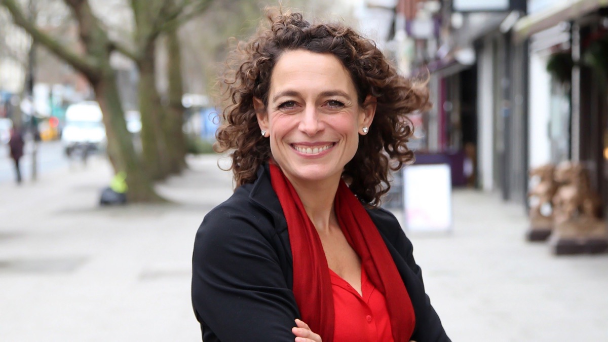 Alex Polizzi: Chef for Hire - Apple TV