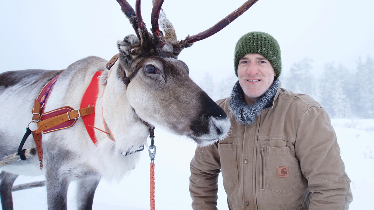 Reindeer Family and Me - Reindeer Family and Me (Series 1, Episode 1 ...