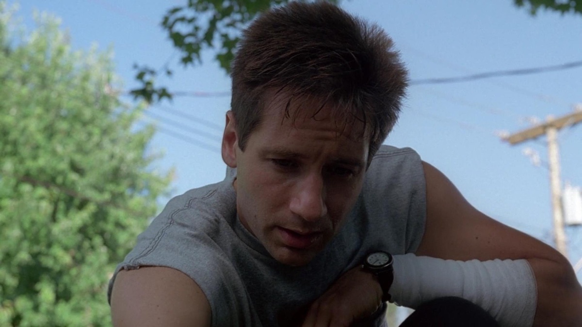 ‎Blood - The X-Files (Series 2, Episode 3) - Apple TV (CL)