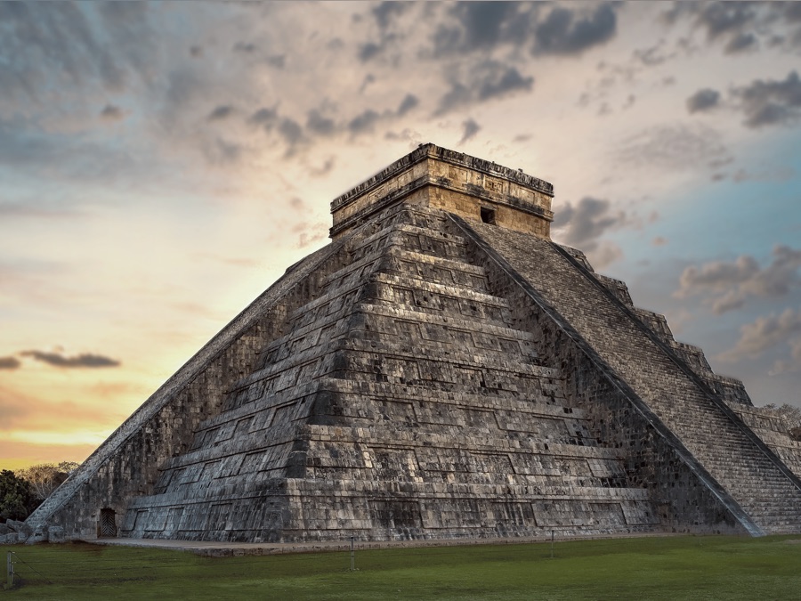 Buried Truth of the Maya - Apple TV (EG)