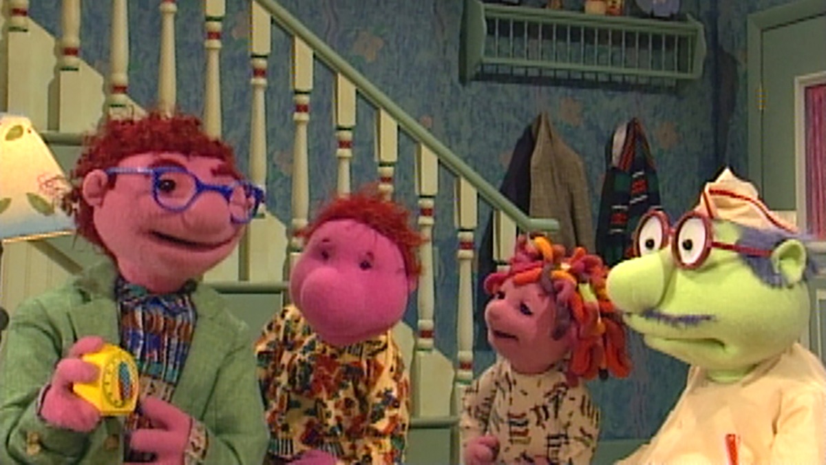 Mr. Cook Baby-sits – Allegra's Window (Season 2, Episode 2) - Apple TV (AU)