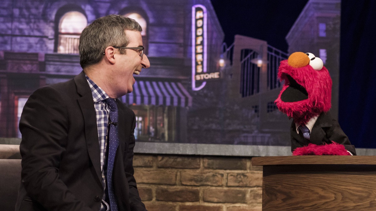 John Oliver; Kwame Alexander; Sofia Carson - The Not-Too-Late Show With ...