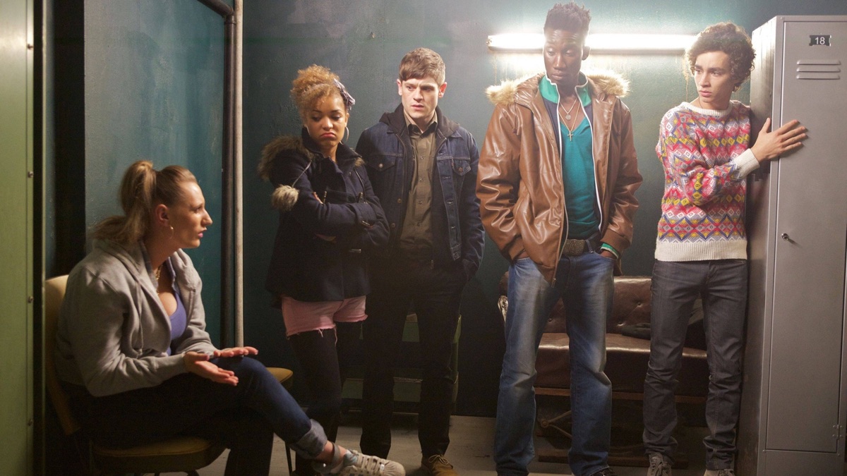 ‎Serie 002: Ep 007: Episodio 7 - Misfits (temporada 2, episodio 7 ...