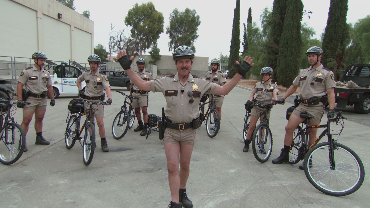 Le jour de la liberté - Reno 911 (saison 8, épisode 3) - Apple TV (FR)