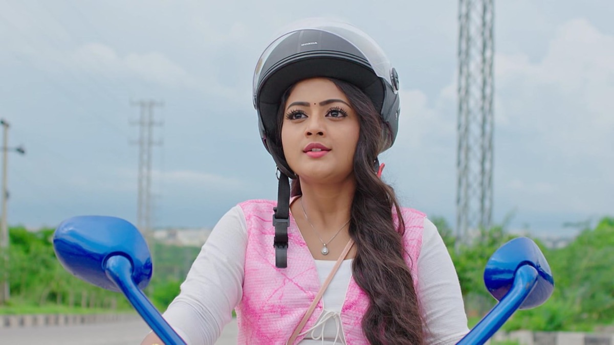 ‎Pravalika’s last letter to AJ - Hitler Gari Pellam - Apple TV (IN)