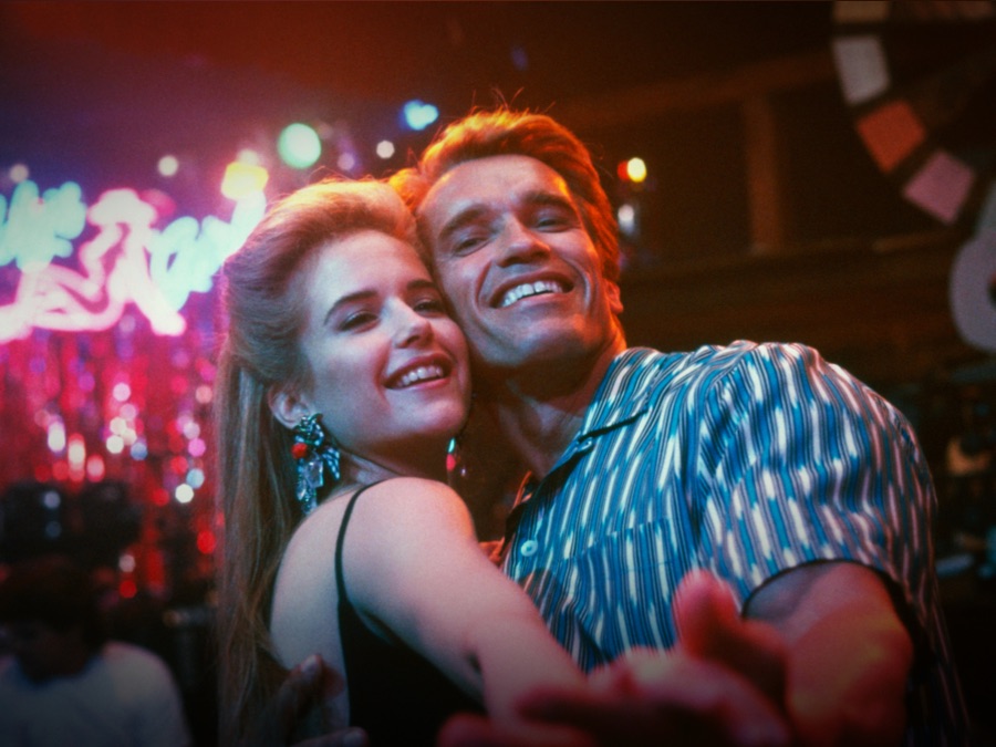 Twins - Apple TV (CV)