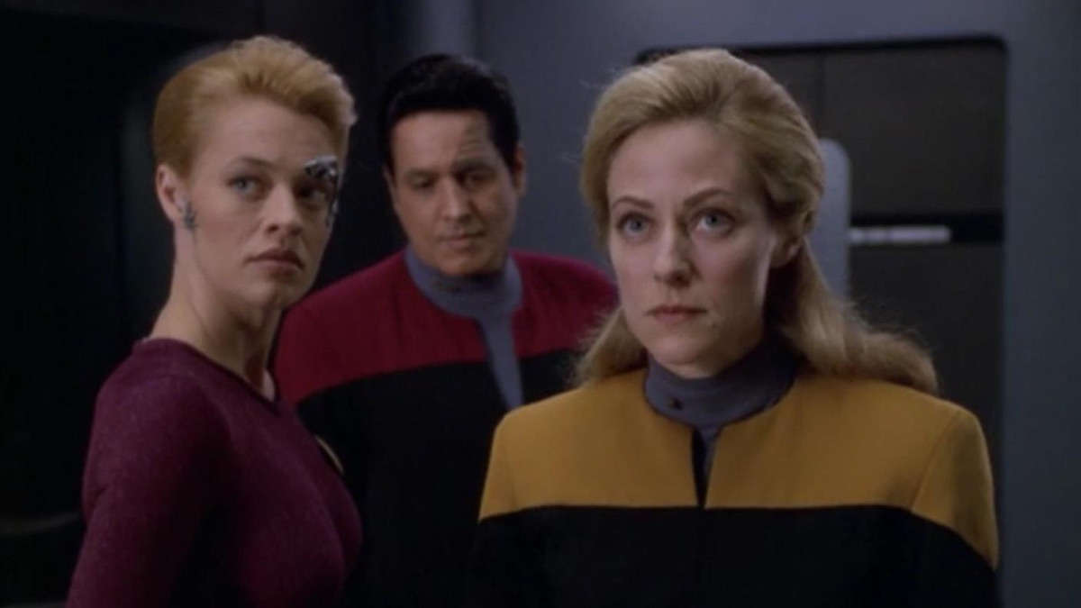 Equinox Part 1 - Star Trek: Voyager (Series 5, Episode 26) - Apple TV (UK)