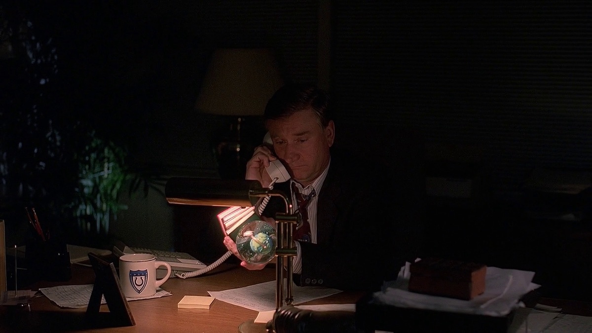 Squeeze - The X-Files (Series 1, Episode 3) - Apple TV (SI)