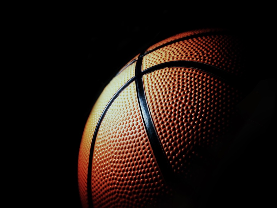 Magic & Bird: A Courtship of Rivals - Apple TV