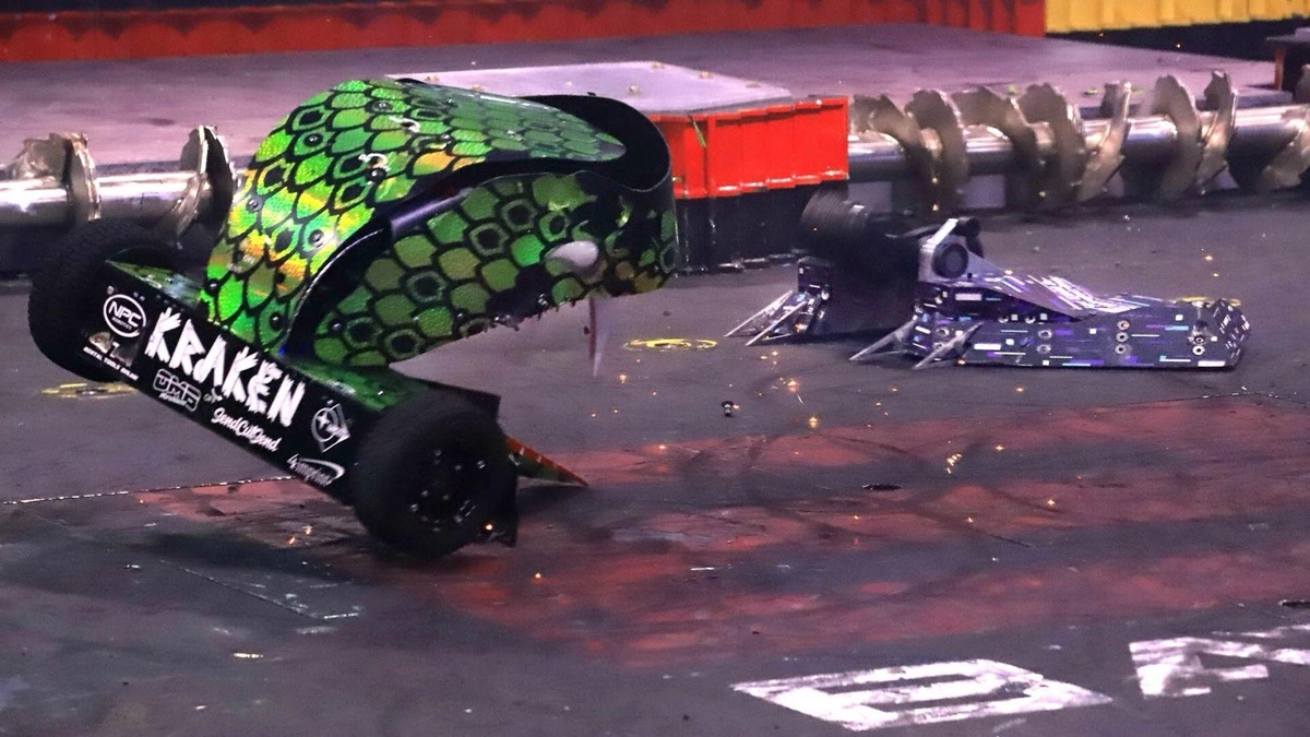 To the Victor the Spoils - Battlebots (Series 6, Episode 119) - Apple TV (UK)