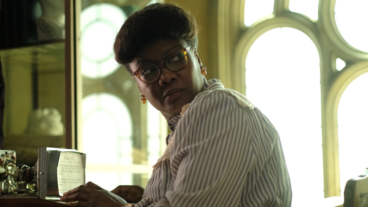 Outcast - Fallen (Season 1, Episode 4) - Apple TV