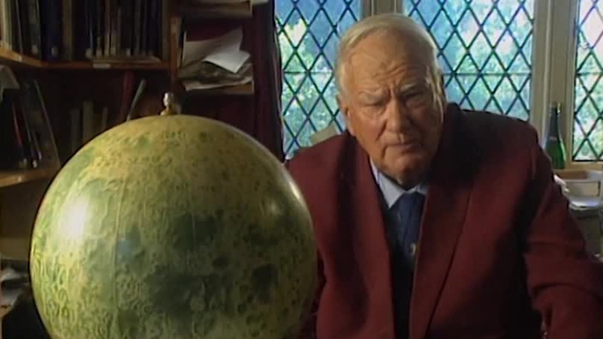 Sir Patrick Moore's Guide to Astronomy - Sir Patrick Moore's Journey to ...