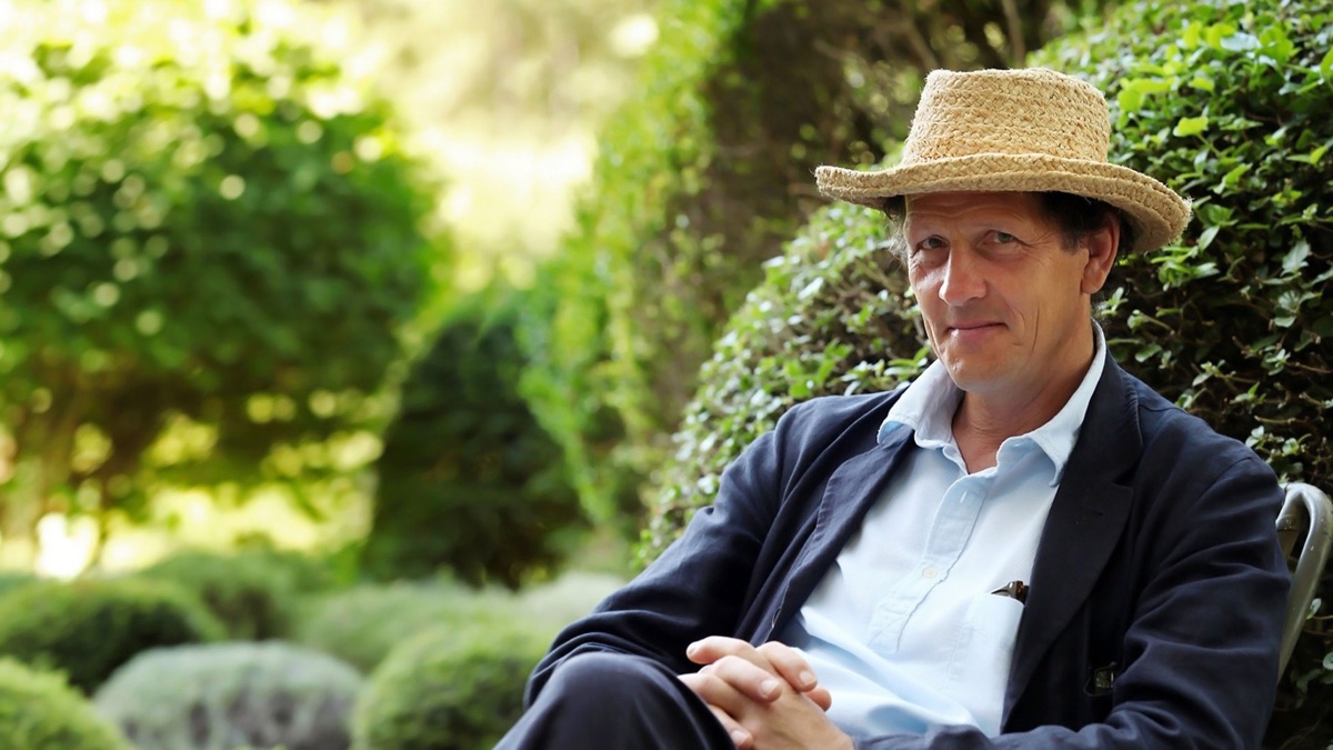 Monty Don's French Gardens - Apple TV (UK)