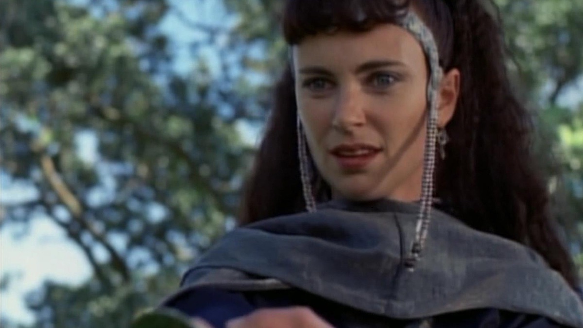 The Sword of Veracity - Hercules: The Legendary Journeys (Season 2 ...