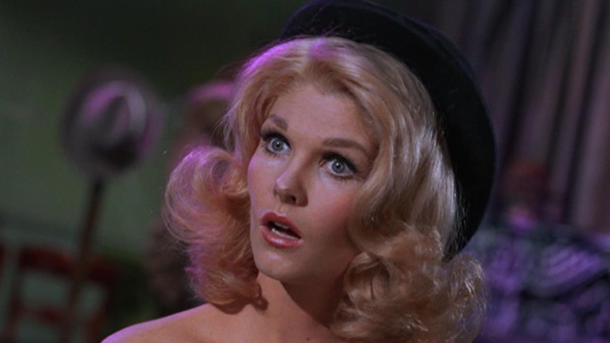 The Mad Hatter Runs Afoul – Batman (Season 2, Episode 36) - Apple TV (AU)