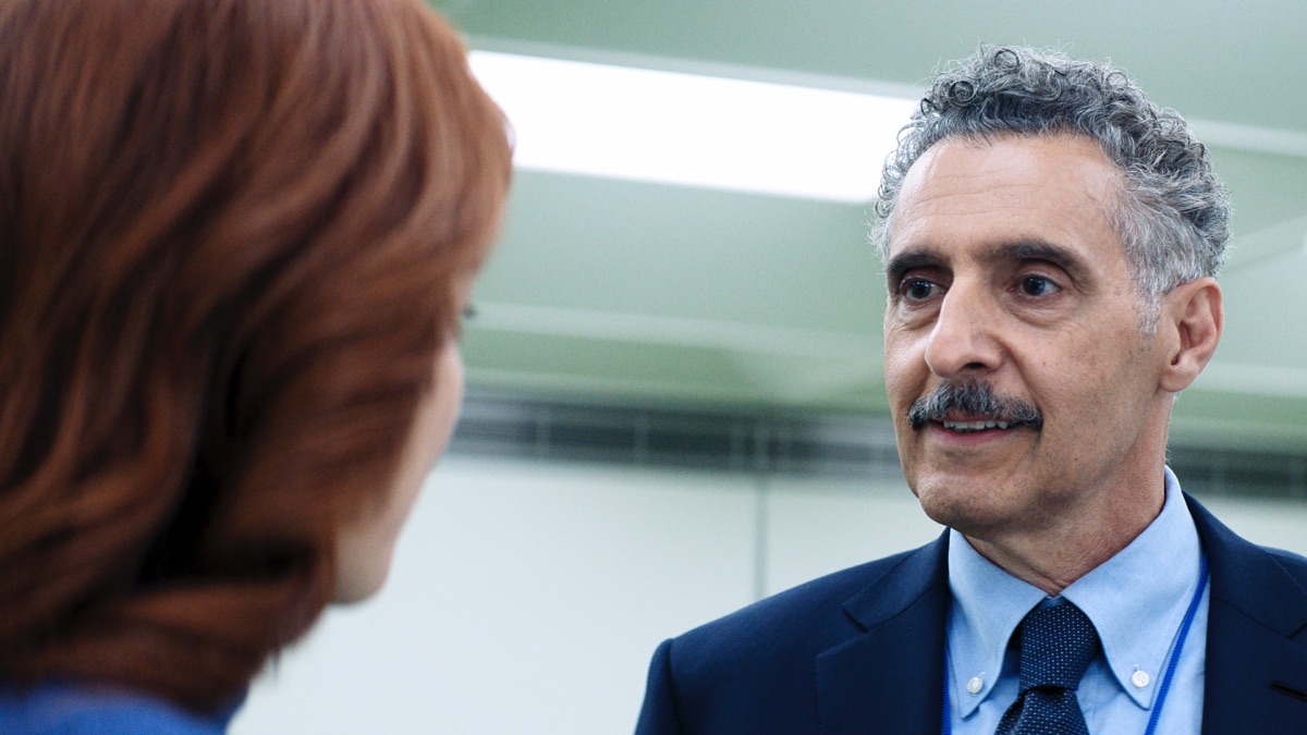 ‎Watch Who Is Alive? – Severance (Season 2, Episode 3) - Apple TV+ (AU)