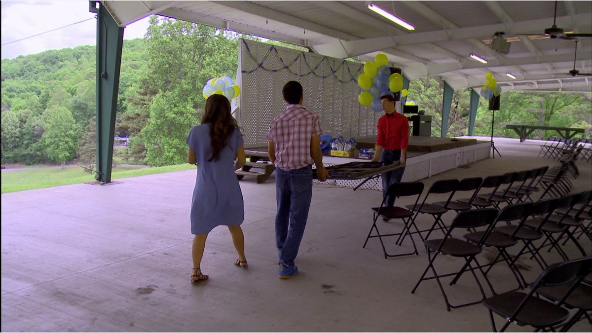 Bates Make the Grade - Bringing Up Bates (Season 4, Episode 11) | Apple TV