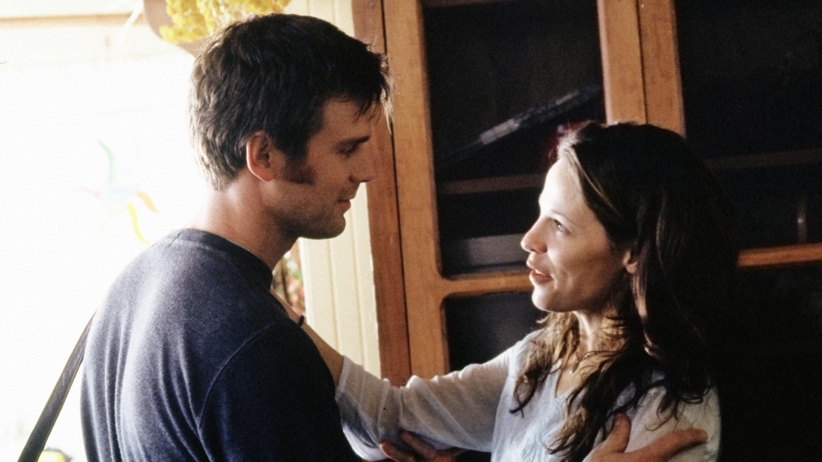 ‎Driving Mr. Mossback - Six Feet Under (Season 2, Episode 4) - Apple TV ...