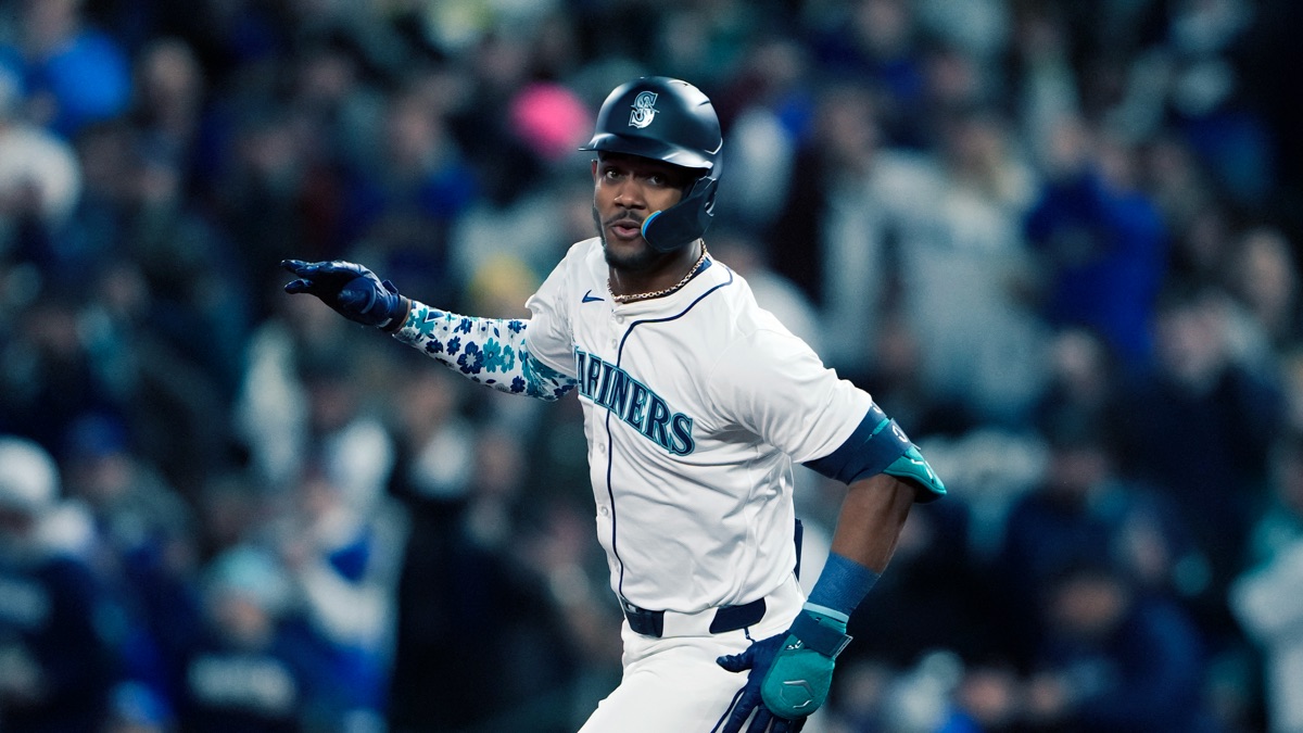 Rangers vs. Mariners - Friday Night Baseball