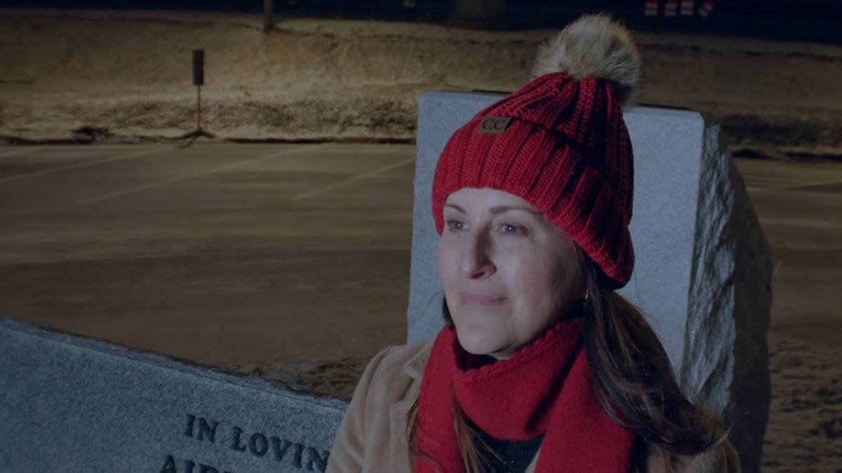 A Christmas Invitation - Apple TV