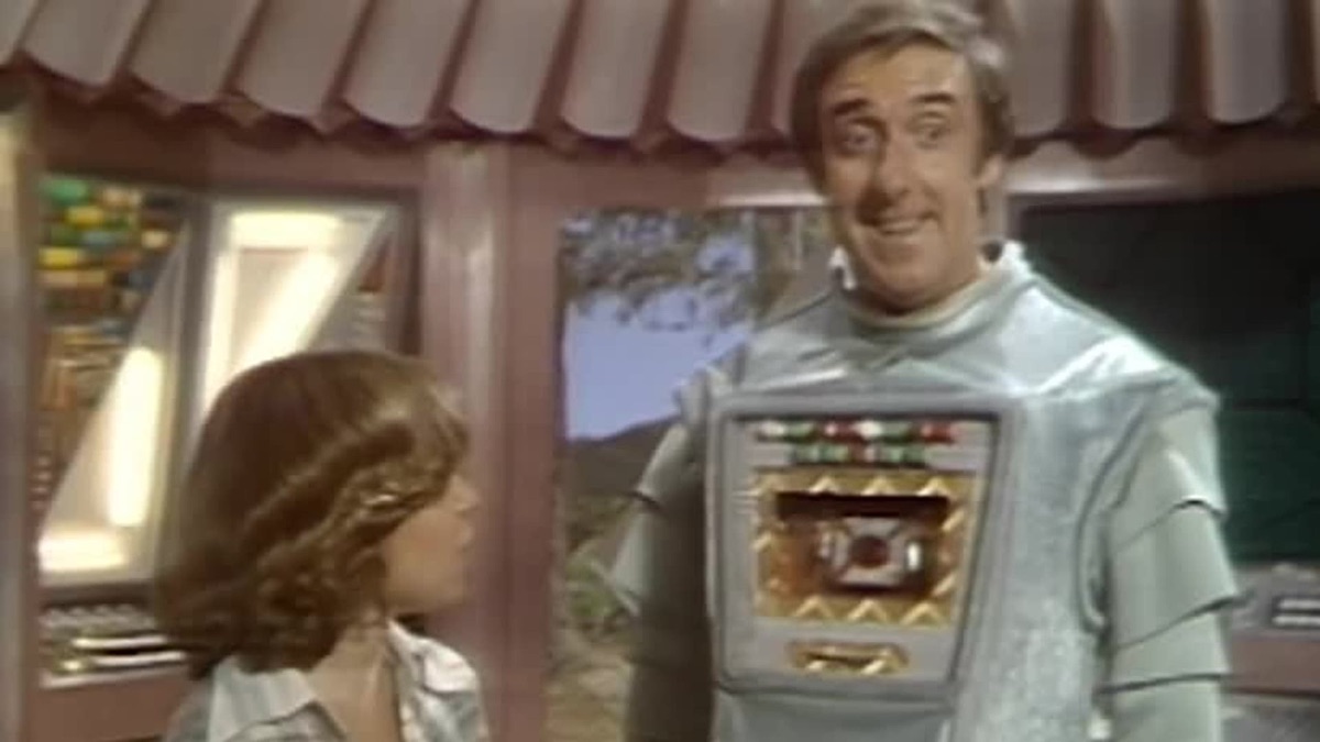 My Fair Robot - The Lost Saucer (Season 1, Episode 3) - Apple TV
