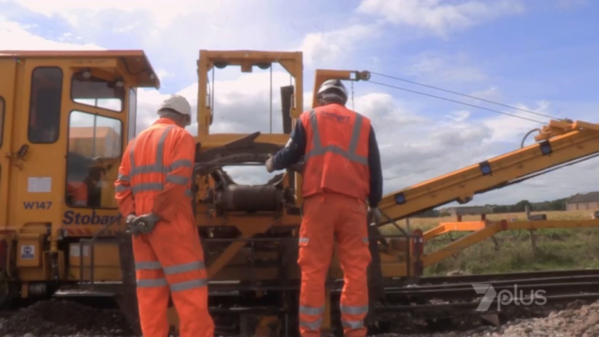 Episode 1 – Eddie Stobart: Trucks & Trailers (Season 6, Episode 1 ...