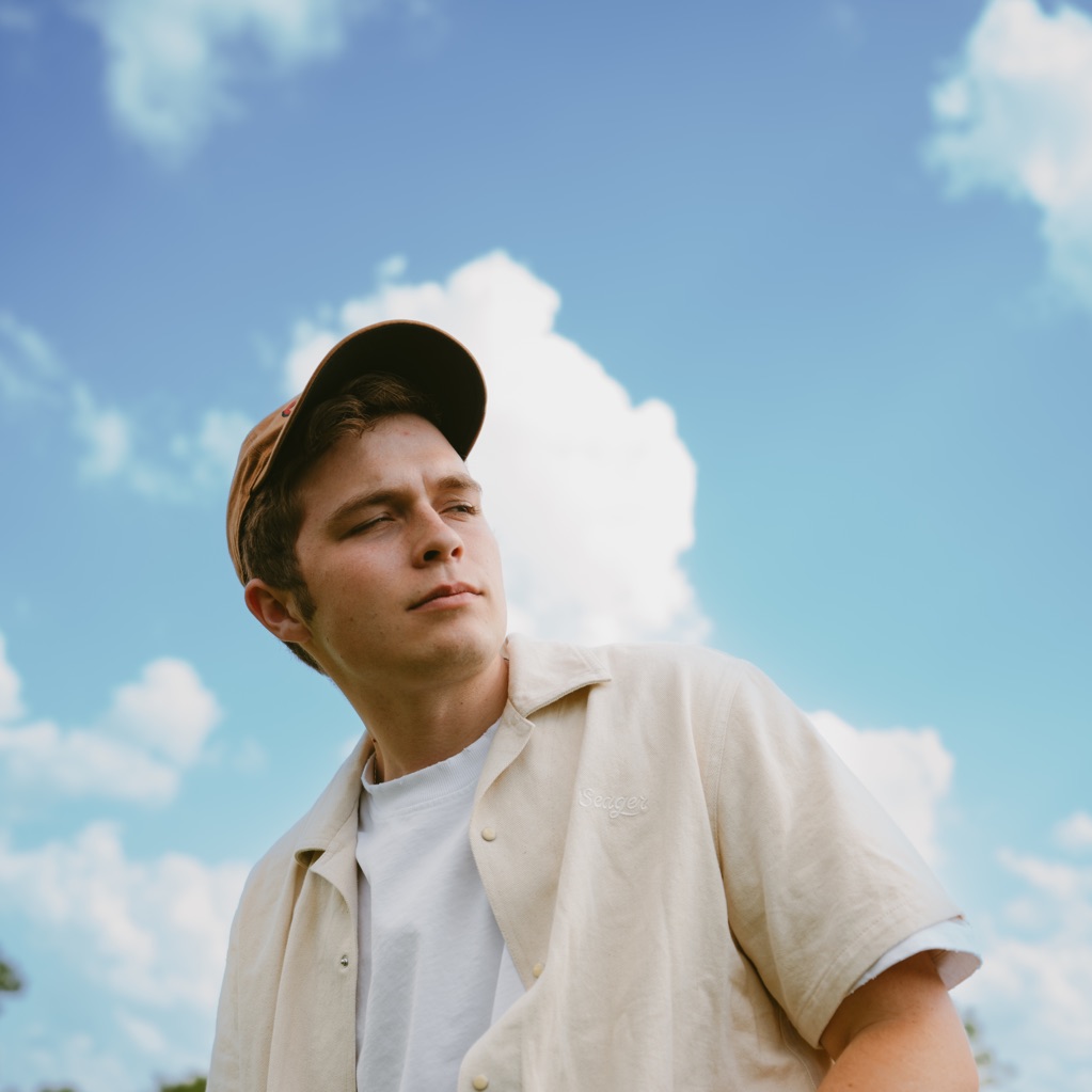 JOSIAH QUEEN songs and albums | full Official Chart history