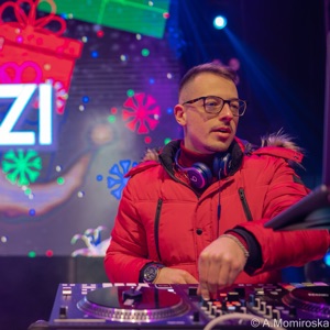 LUDARA - Fedja Stukan: Song Lyrics, Music Videos & Concerts