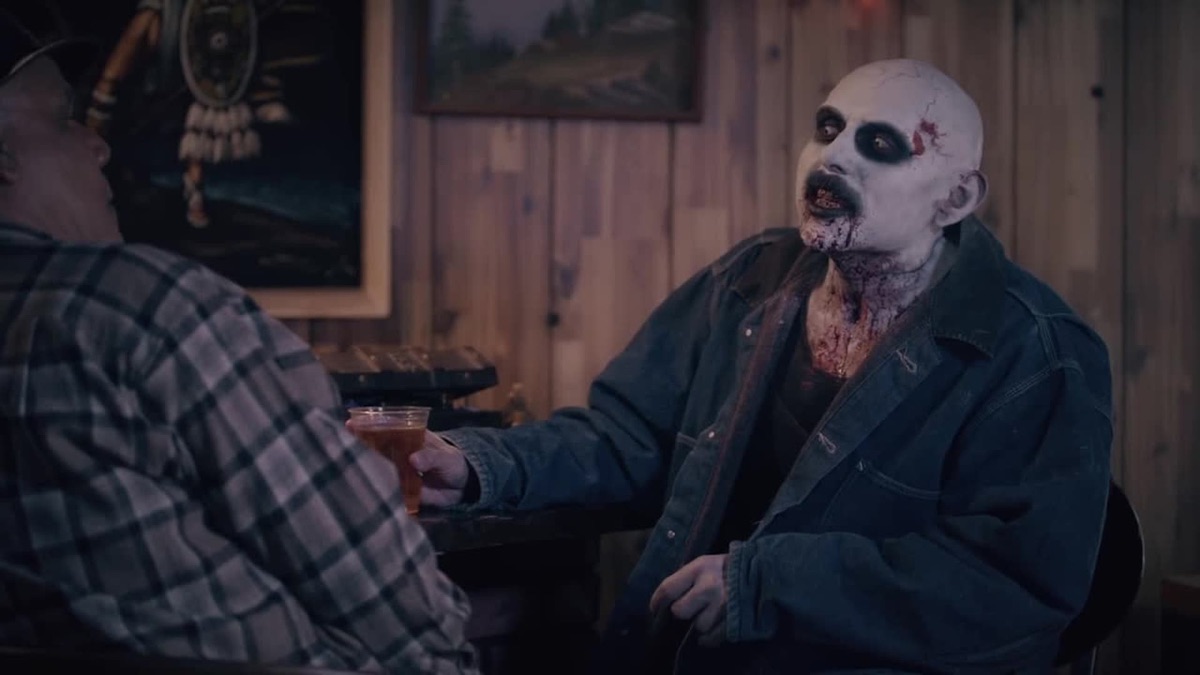 Cholo Zombies Monstro - Apple TV