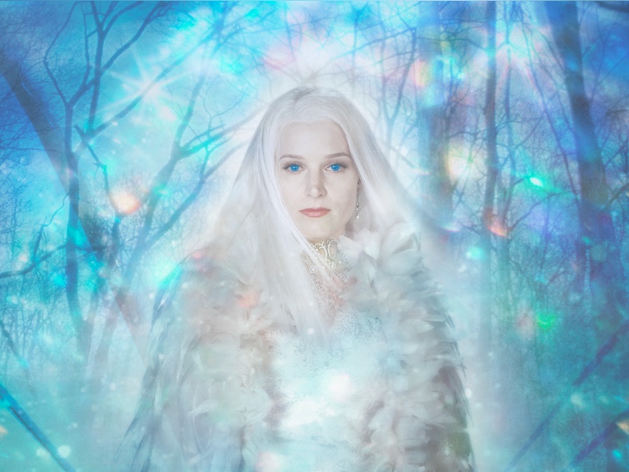 Bridget Fonda Snow Queen