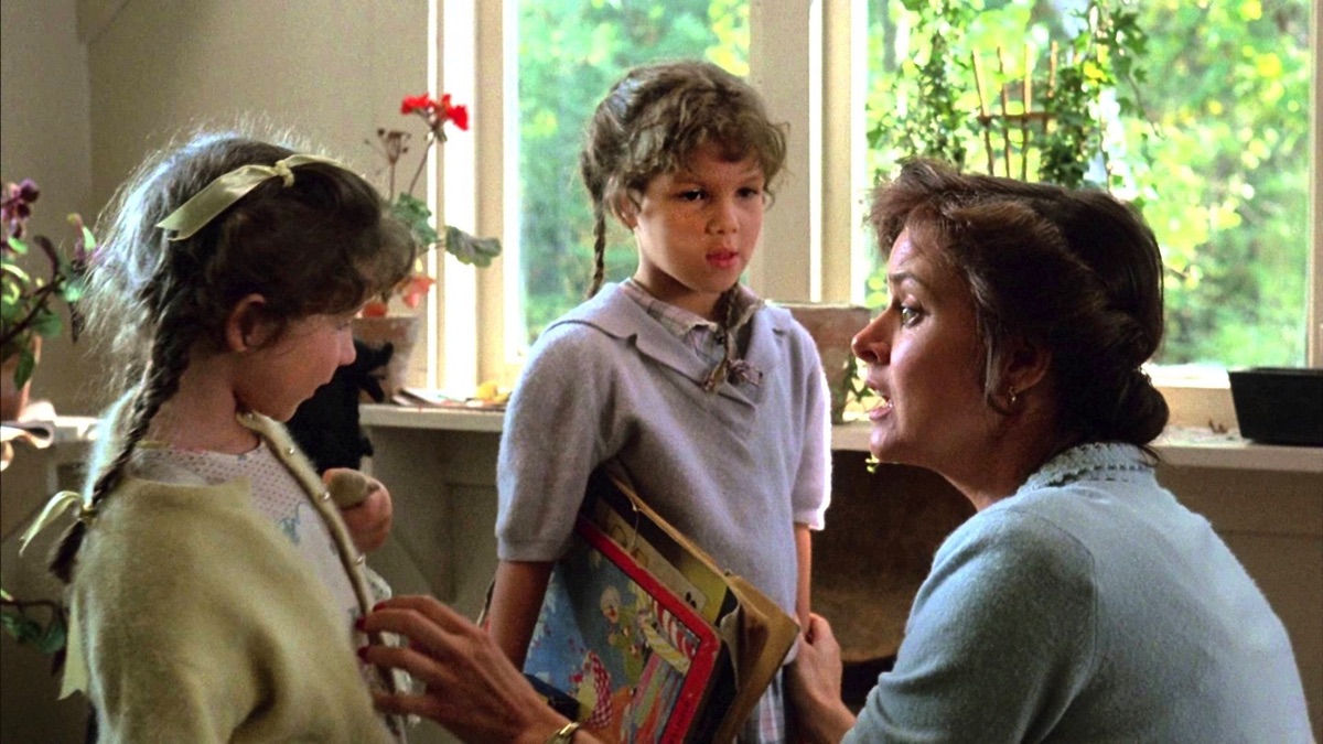 Housekeeping - Apple TV (AU)