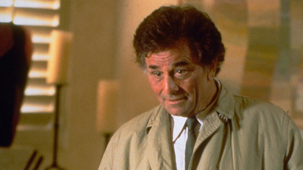 ‎Murder in Malibu - Columbo (Series 9, Episode 6) - Apple TV (PT)