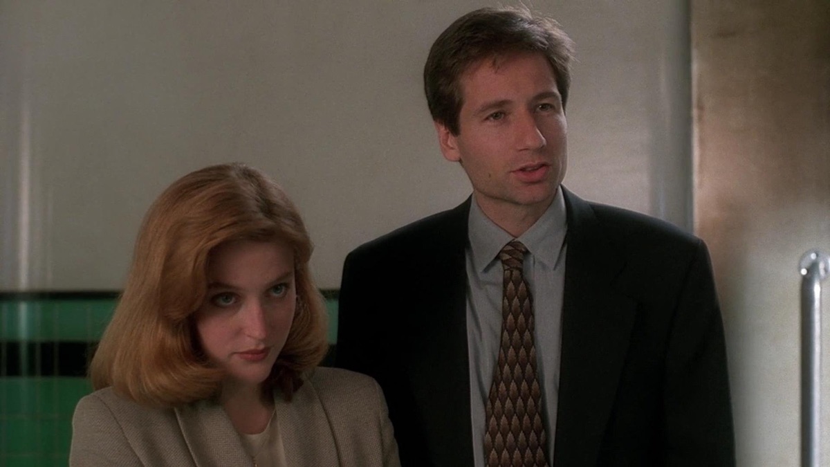 Excelsis Dei - The X-Files (Series 2, Episode 11) - Apple TV (UK)