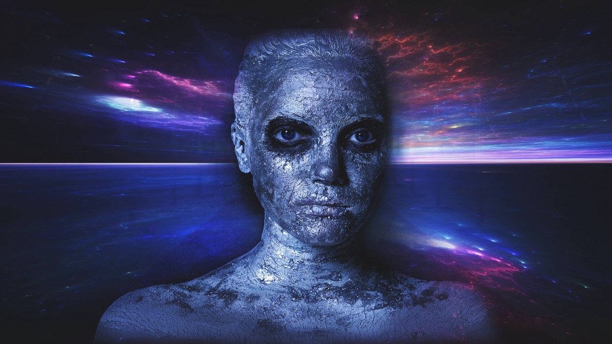 Training for a Paranormal World with Sarah Adams - Apple TV