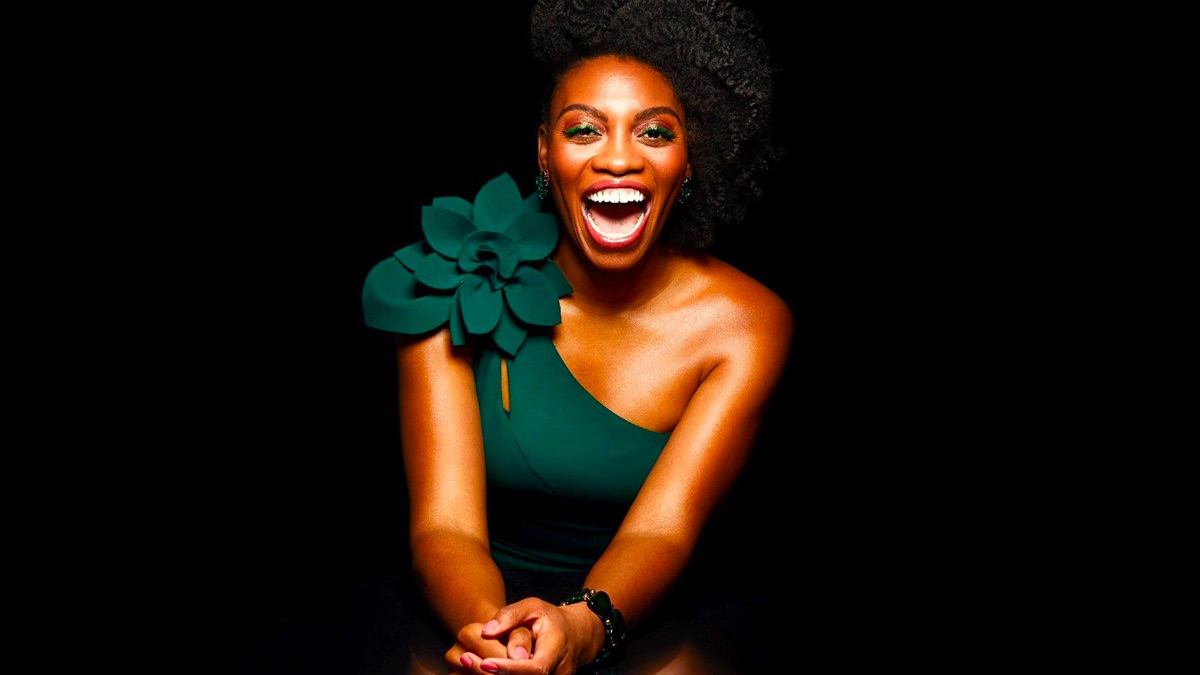 Adrienne Walker – Cheat Out (Season 1, Episode 5) - Apple TV (AU)