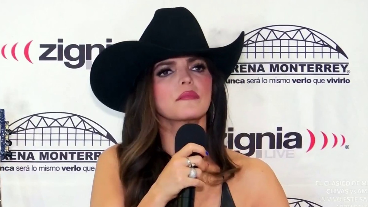 Ana Bárbara en medio de polémicas - En Casa con Telemundo (Season 2024 ...