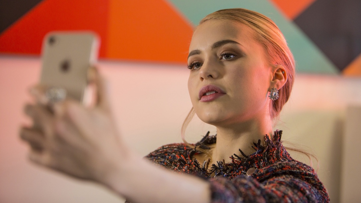 ‎The Art of Fitting In - The Athena (Series 1, Episode 2) - Apple TV (PE)