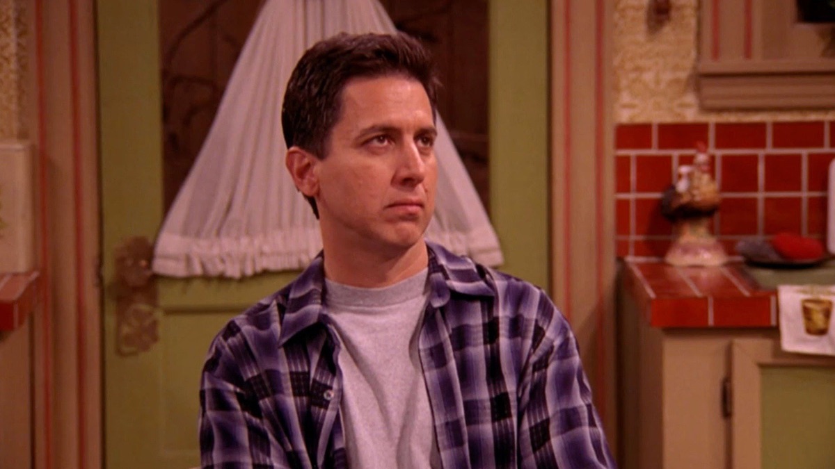 ‎Somebody Hates Raymond - Everybody Loves Raymond (Series 7, Episode 14 ...