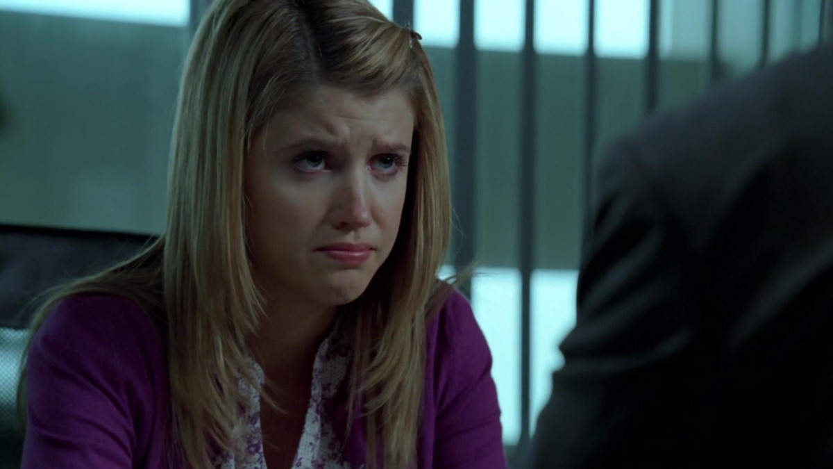 Atomic No. 33 - Numb3rs (Season 4, Episode 16) - Apple TV