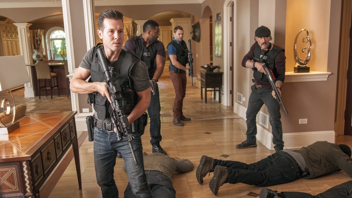 ‎La vida es fluida - Chicago P.D. (Temporada 3, Episodio 1) - Apple TV (ES)