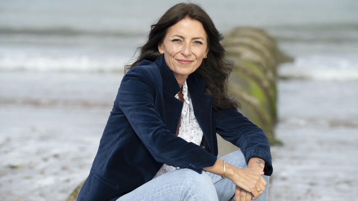 Long Lost Family | Apple TV