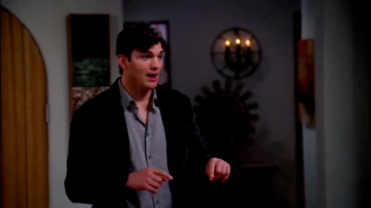 Lan Mao Shi Zai Wuding Shang - Two And A Half Men (Series 11, Episode ...