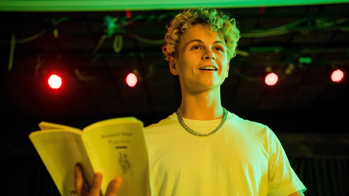 Ethan and Identity - Blame it on Rousseau (Season 1, Episode 4) - Apple TV