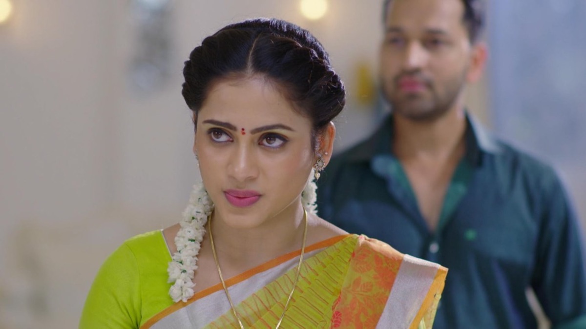 ‎Syamala exposes Saraswati’s true identity - No.1 Kodalu (सीज़न 1 ...