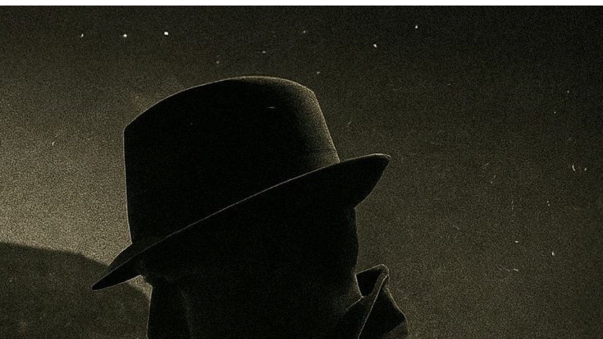 ‏Leon Lewis: A Hollywood Spy Against The Nazis - Apple TV