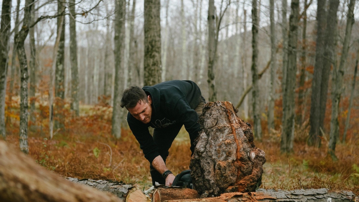 Building Off the Grid: Cabin Wanderlust - Apple TV